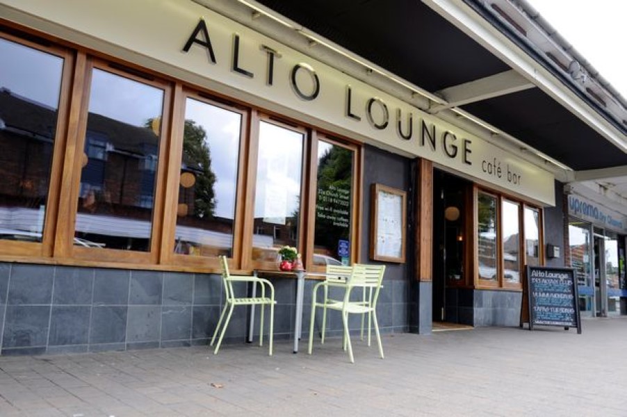 Alto Lounge – Shit & Not Shit Pubs in Reading