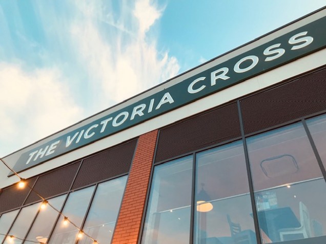 The Victoria Cross – Shit & Not Shit Pubs in Reading